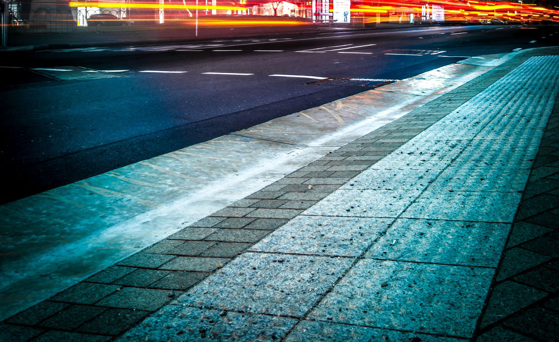 Sample blog article with a headline in two lines